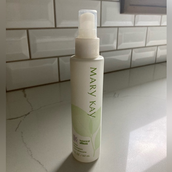 Mary Kay | Skincare | Mary Kay Botanical Effects Freshen 5 Fl Oz ...